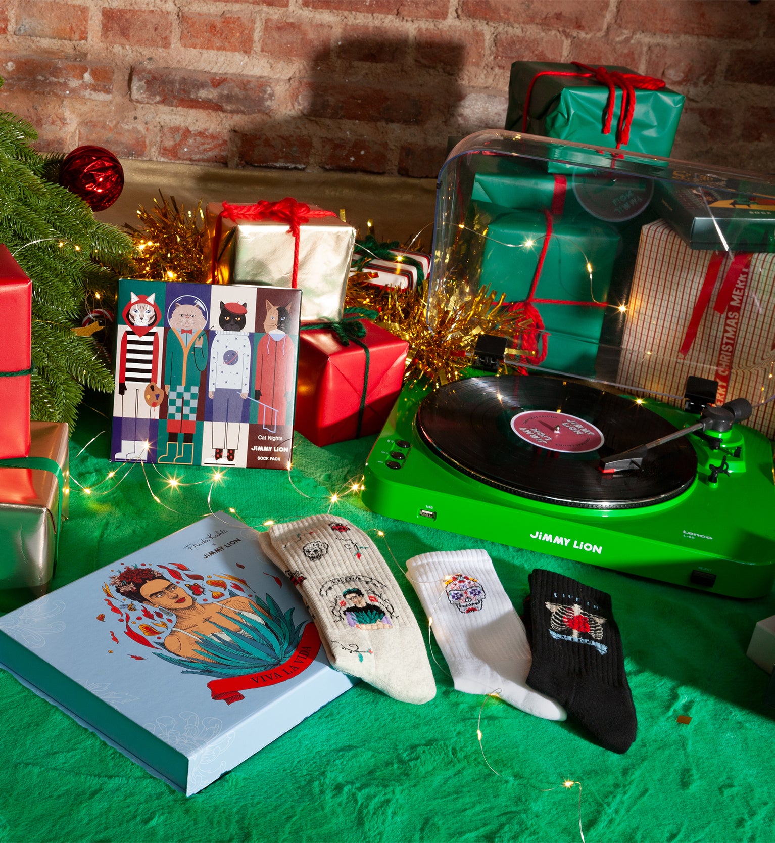 THE Gift Guide: Original Holiday Gifts | Magazine Jimmy Lion